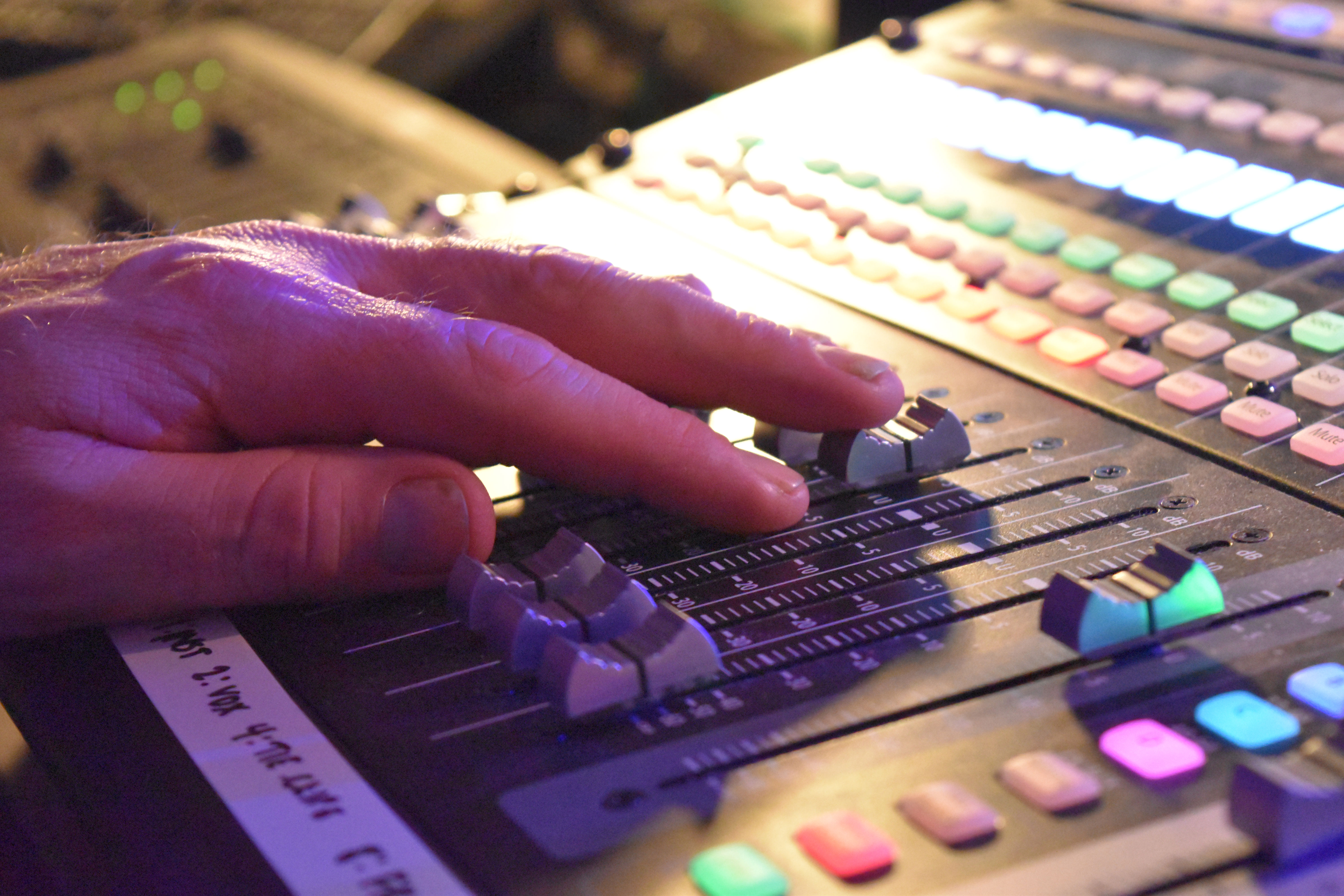 Home - Visual Radio Arts