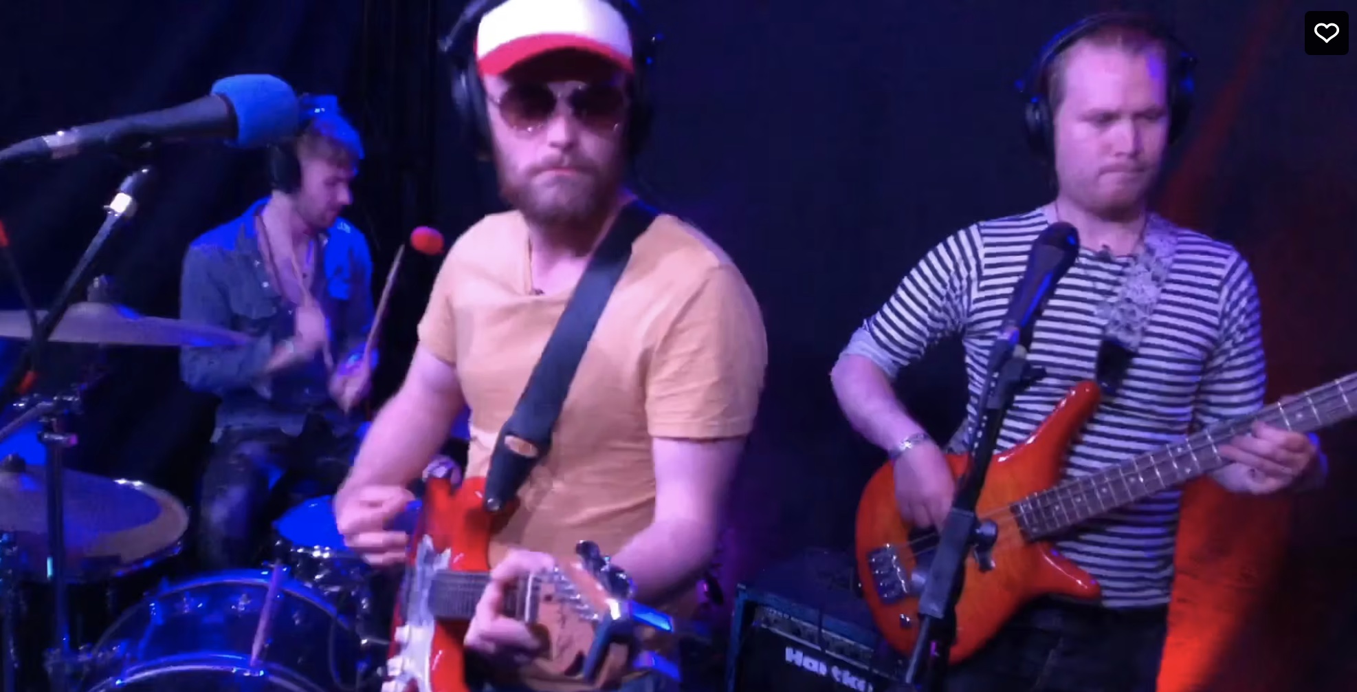 Electric Fox | Visual Radio Arts