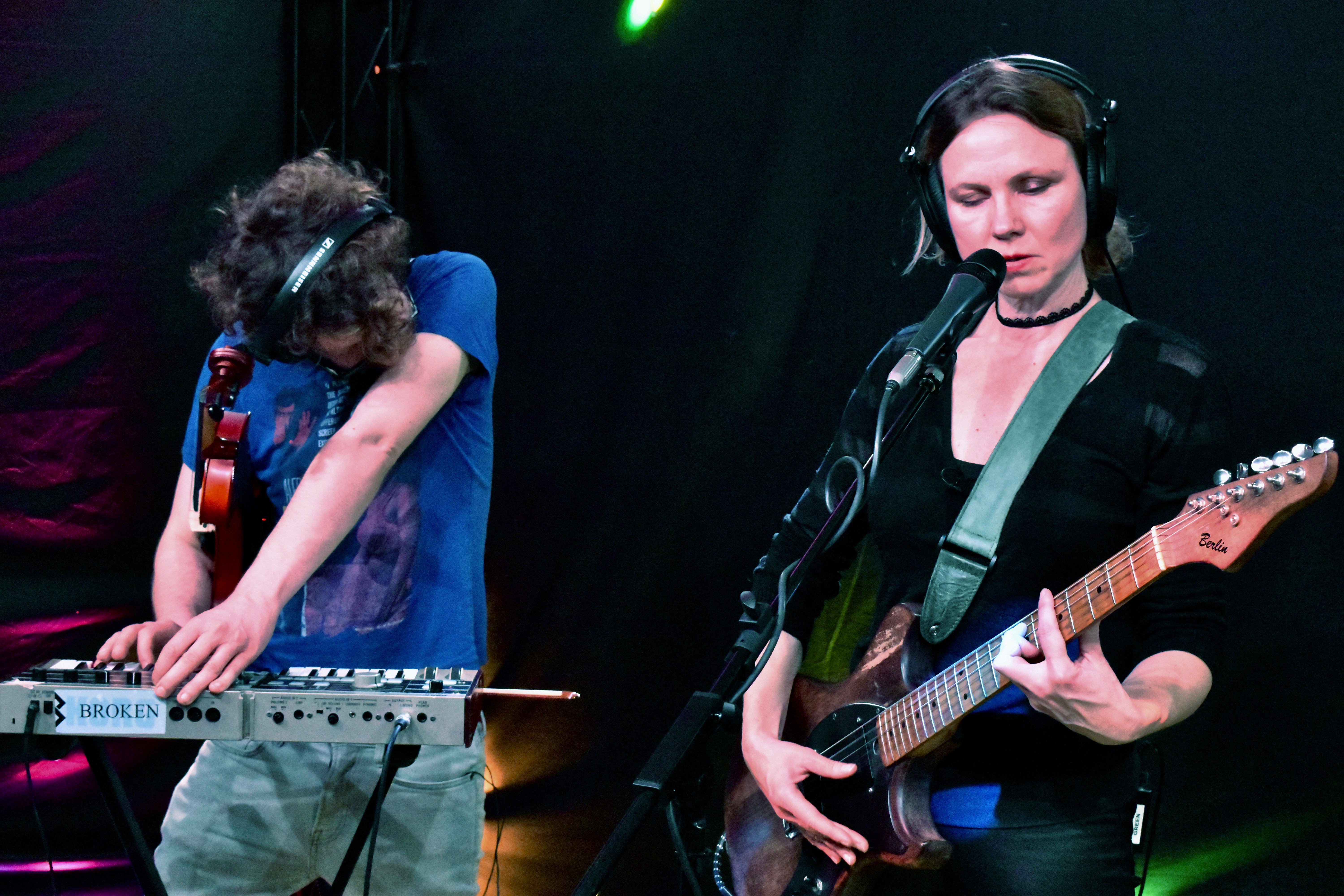 Shoun Shoun | Visual Radio Arts