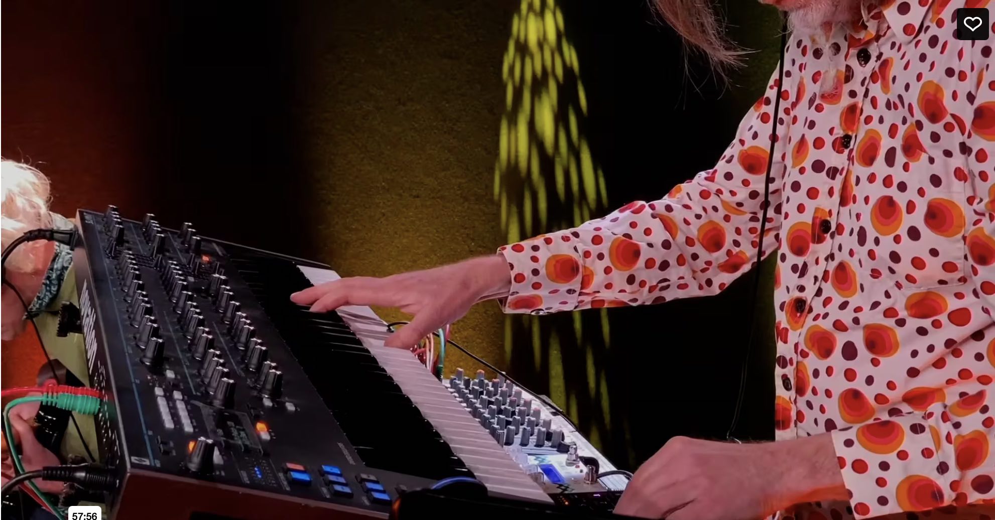 Rubber Bus | Visual Radio Arts