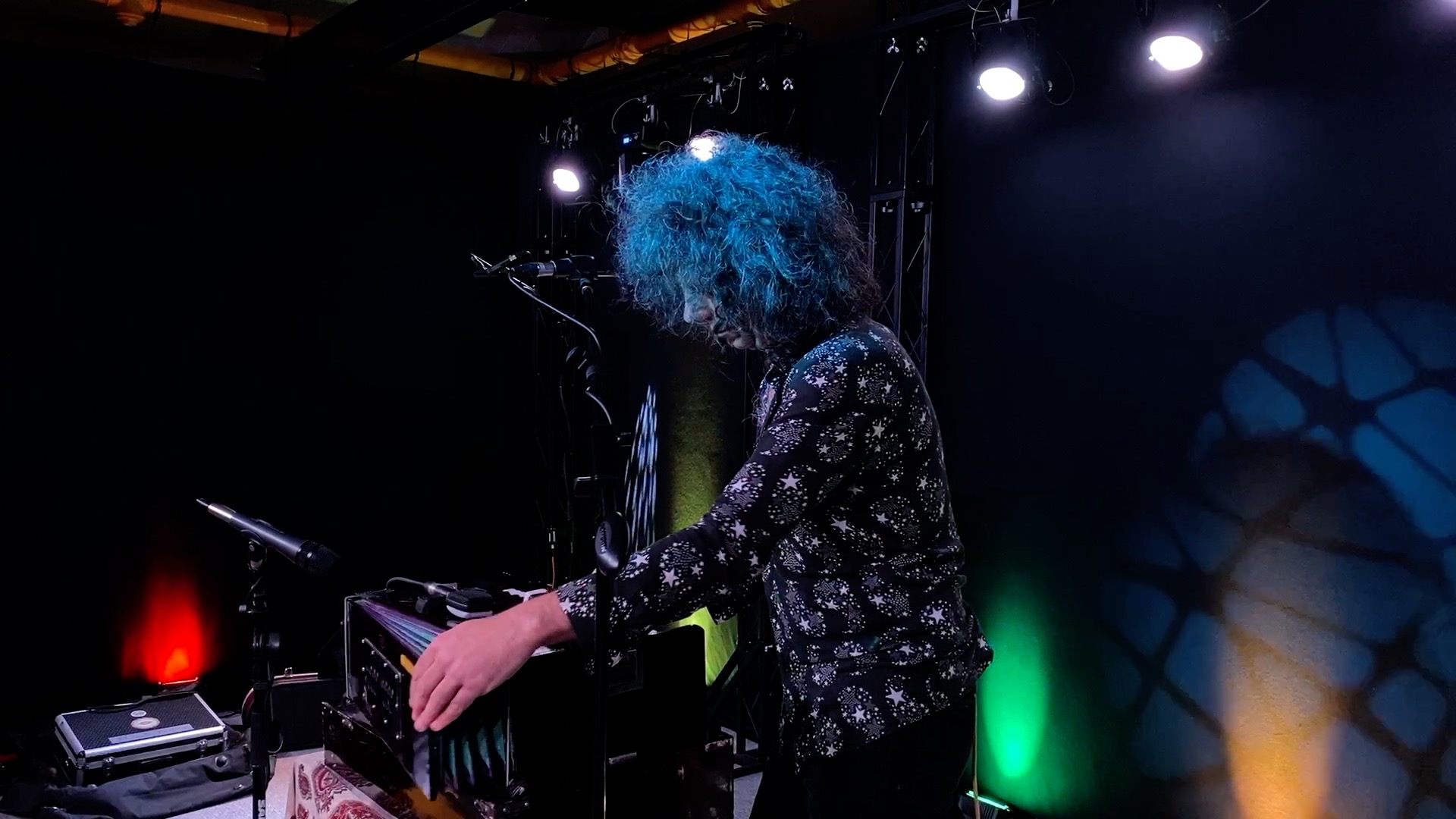 Kavus Torabi | Visual Radio Arts